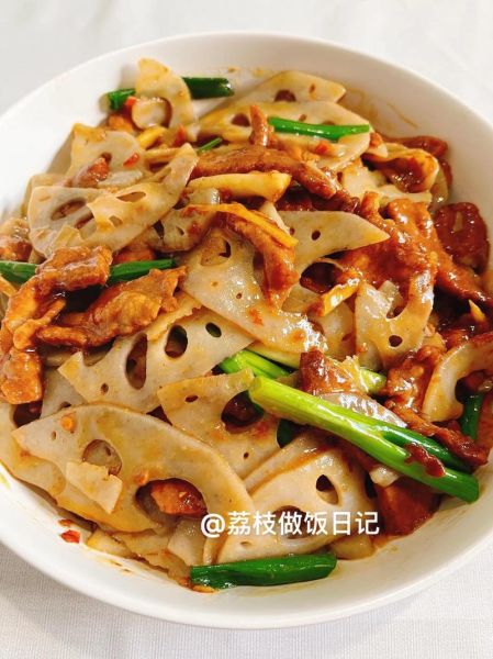 莲藕炒肉怎么炒好吃_莲藕炒肉的家常做法-第2张图片-山城妙识 莲藕炒肉怎么炒好吃_莲藕炒肉的家常做法-第2张图片-山城妙识