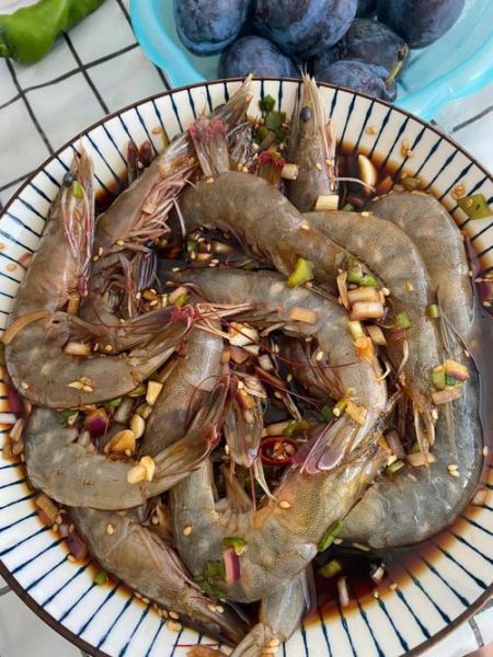 生卤虾怎么做_生卤虾的正宗做法-第2张图片-山城妙识 生卤虾怎么做_生卤虾的正宗做法-第2张图片-山城妙识