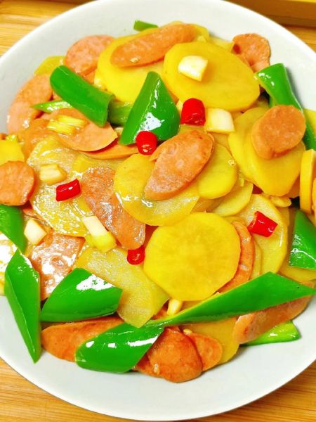 土豆炒火腿肠怎么炒好吃_土豆炒火腿肠的家常做法-第2张图片-山城妙识 土豆炒火腿肠怎么炒好吃_土豆炒火腿肠的家常做法-第2张图片-山城妙识
