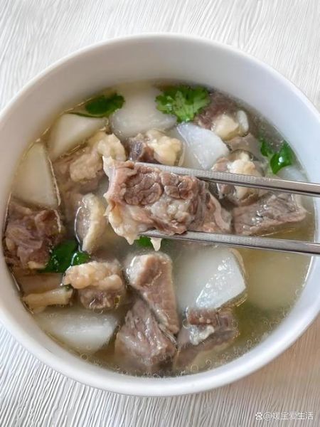 炖牛肉的简单做法_炖牛肉需要焯水吗-第2张图片-山城妙识 炖牛肉的简单做法_炖牛肉需要焯水吗-第2张图片-山城妙识