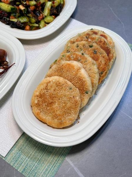 油酥饼怎么做才酥脆_油酥饼的家常做法-第2张图片-山城妙识