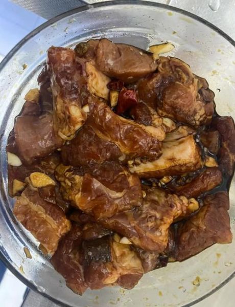 电饭煲炖排骨怎么做_电饭煲炖排骨需要多久-第2张图片-山城妙识