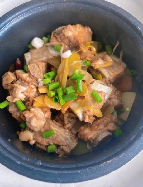 电饭煲炖排骨怎么做_电饭煲炖排骨需要多久-第1张图片-山城妙识