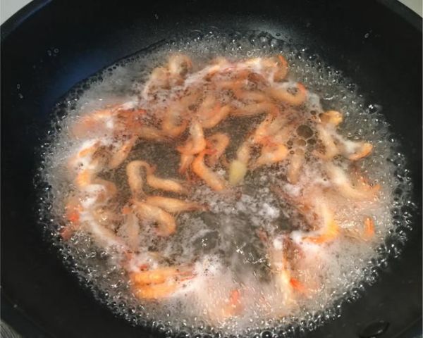 盐水虾煮几分钟_盐水虾怎么煮才鲜嫩-第1张图片-山城妙识 盐水虾煮几分钟_盐水虾怎么煮才鲜嫩-第1张图片-山城妙识