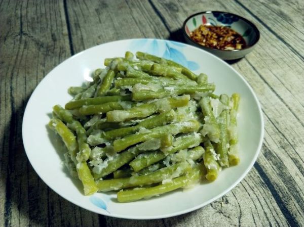 蒜蓉豆角怎么做_蒜蓉豆角焯水几分钟-第1张图片-山城妙识