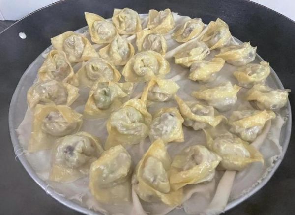 香菇白菜肉馅饺子怎么做_香菇白菜饺子馅怎么调才香-第3张图片-山城妙识 香菇白菜肉馅饺子怎么做_香菇白菜饺子馅怎么调才香-第3张图片-山城妙识