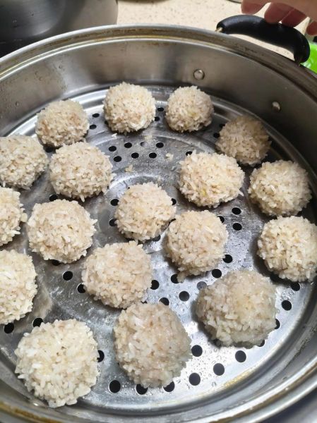珍珠肉丸子怎么做_家常做法窍门-第3张图片-山城妙识