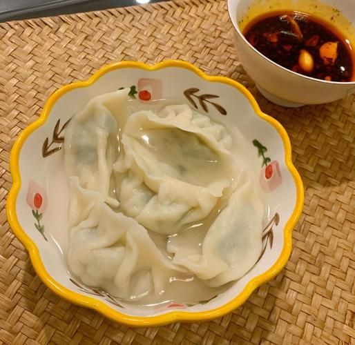 饺子皮怎么和面_饺子皮用什么面粉-第1张图片-山城妙识