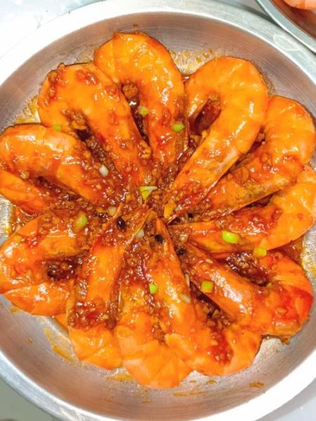 番茄大虾怎么做好吃_番茄大虾的家常做法-第2张图片-山城妙识