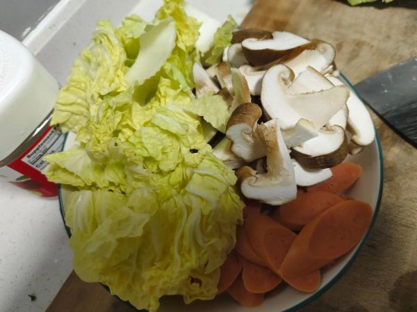 三鲜汤怎么做_三鲜汤需要哪些食材-第2张图片-山城妙识