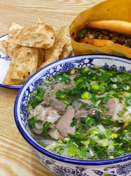 羊肉粉丝汤的家常做法_羊肉粉丝汤怎么做好吃-第1张图片-山城妙识