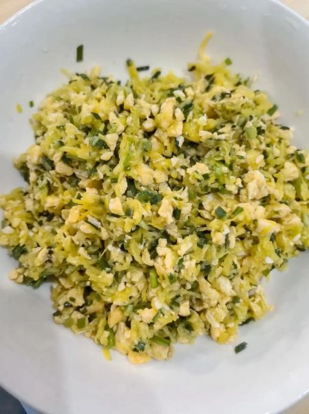 南瓜鸡蛋饺子馅怎么做_南瓜鸡蛋饺子馅做法窍门-第2张图片-山城妙识