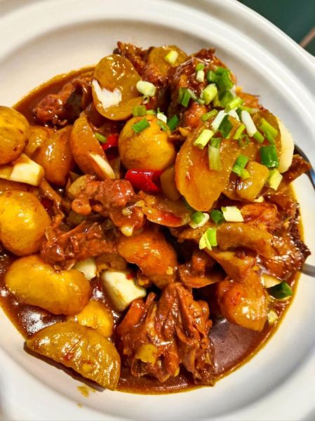 板栗烧鸡怎么做好吃_家常板栗烧鸡的做法窍门-第3张图片-山城妙识