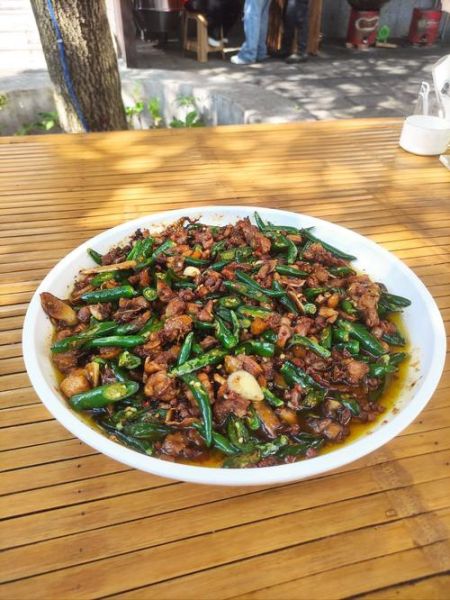 尖椒鸡怎么做_尖椒鸡最正宗的做法-第3张图片-山城妙识