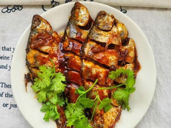 红烧鱼怎么做_红烧鱼最简单做法-第2张图片-山城妙识