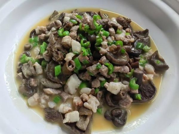 寒菌炖肉怎么做_寒菌炖肉用什么肉最好-第2张图片-山城妙识