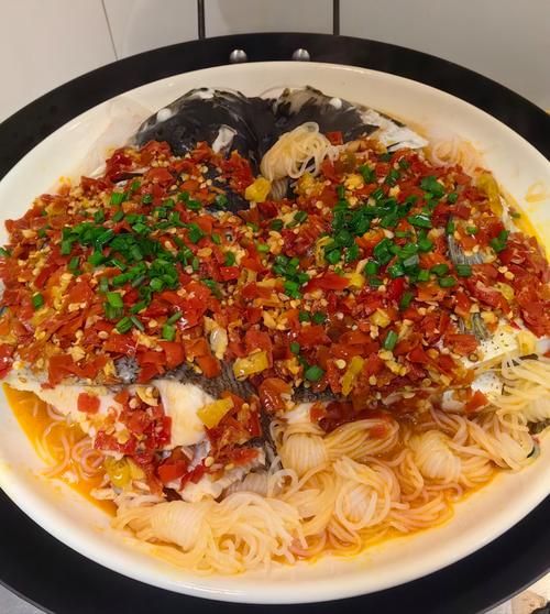 剁椒鱼头家常做法_剁椒鱼头怎么做才入味-第3张图片-山城妙识 剁椒鱼头家常做法_剁椒鱼头怎么做才入味-第3张图片-山城妙识