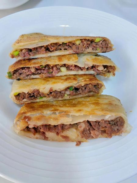 牛肉馅饼怎么做才好吃_牛肉馅饼的做法步骤详解-第2张图片-山城妙识