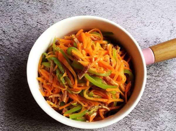 素炒胡萝卜丝怎么炒好吃_素炒胡萝卜丝简单做法-第3张图片-山城妙识 素炒胡萝卜丝怎么炒好吃_素炒胡萝卜丝简单做法-第3张图片-山城妙识