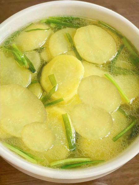 土豆汤怎么做好喝_家常土豆汤的做法步骤-第1张图片-山城妙识