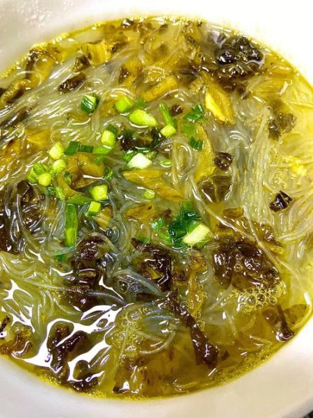 酸菜粉丝汤怎么做_酸菜粉丝汤的家常做法-第2张图片-山城妙识