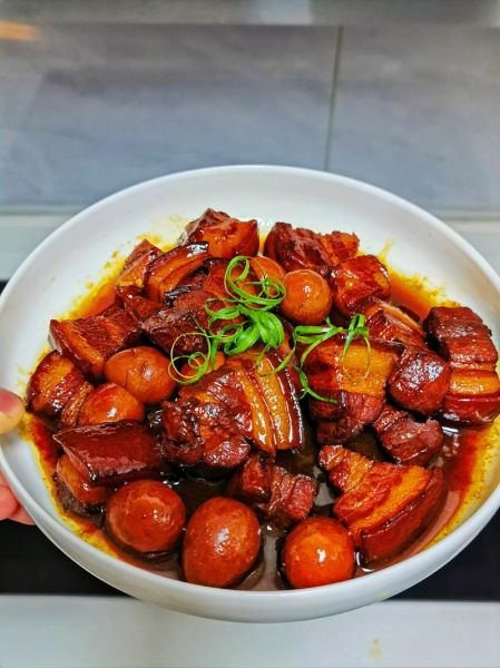 红烧肉怎么做才好吃_红烧肉不焯水行吗-第1张图片-山城妙识