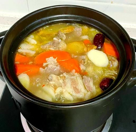 夏季清炖羊肉怎么做_清炖羊肉去膻技巧-第1张图片-山城妙识