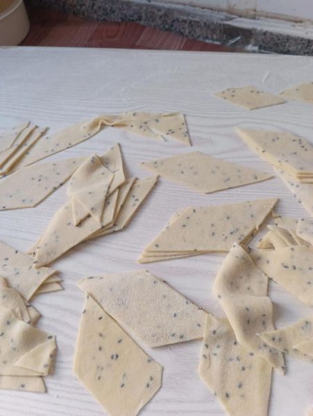 麻叶的家常做法_麻叶怎么炸才酥脆-第3张图片-山城妙识 麻叶的家常做法_麻叶怎么炸才酥脆-第3张图片-山城妙识