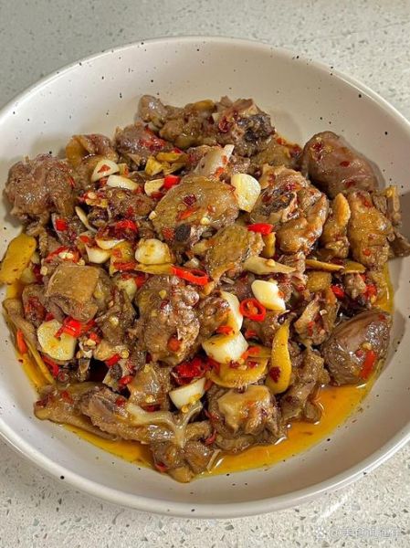 啤酒鸭子怎么做好吃_家常做法步骤详解-第1张图片-山城妙识