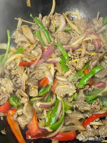 牛肉炒洋葱怎么做才嫩_牛肉炒洋葱需要焯水吗-第3张图片-山城妙识 牛肉炒洋葱怎么做才嫩_牛肉炒洋葱需要焯水吗-第3张图片-山城妙识