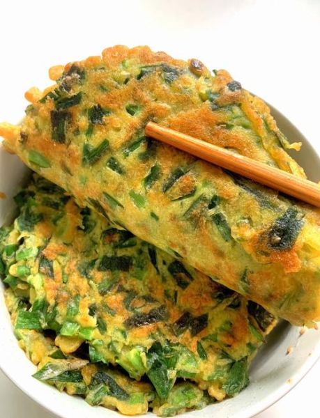 韭菜鸡蛋饼怎么做_韭菜鸡蛋饼的家常做法-第1张图片-山城妙识