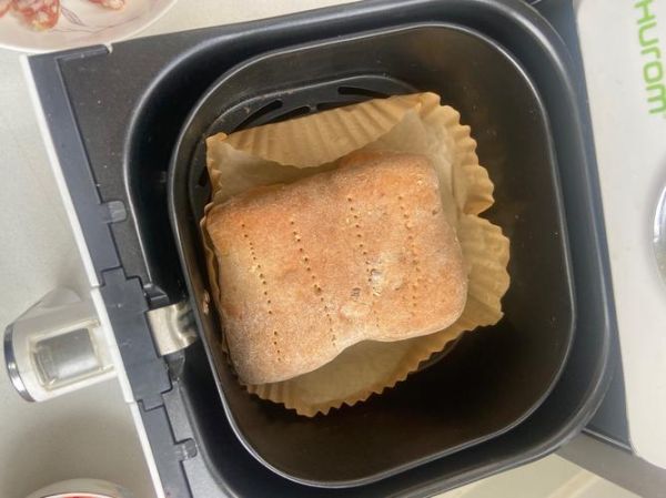 空气炸锅烤面包怎么做_空气炸锅烤面包温度时间-第1张图片-山城妙识 空气炸锅烤面包怎么做_空气炸锅烤面包温度时间-第1张图片-山城妙识