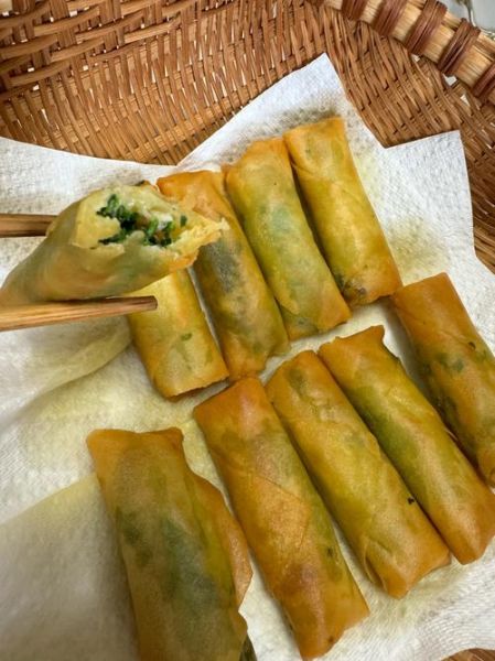 春卷的家常做法_春卷皮怎么炸才酥脆-第2张图片-山城妙识