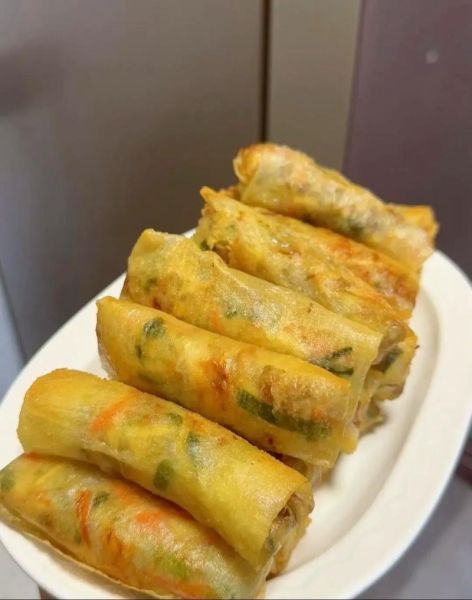 春卷的家常做法_春卷皮怎么炸才酥脆-第3张图片-山城妙识