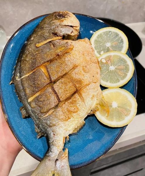 金鲳鱼怎么做好吃_金鲳鱼清蒸还是红烧-第2张图片-山城妙识
