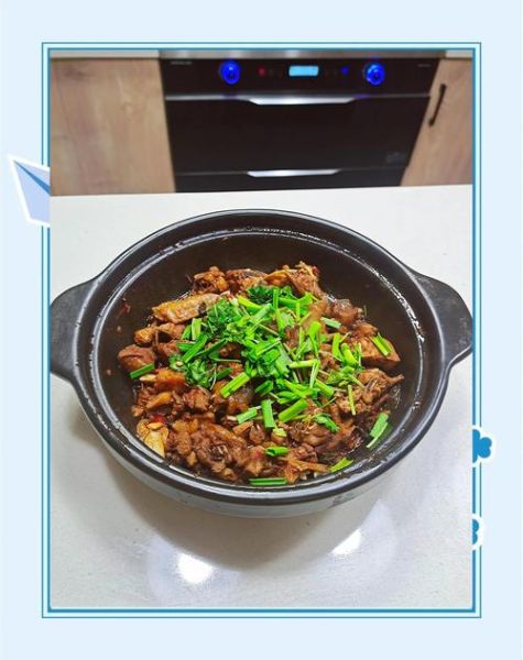 砂锅鸡煲怎么做_砂锅鸡煲需要焯水吗-第1张图片-山城妙识 砂锅鸡煲怎么做_砂锅鸡煲需要焯水吗-第1张图片-山城妙识