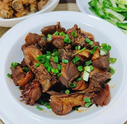 红烧鸭子怎么做好吃_红烧鸭子做法步骤-第3张图片-山城妙识