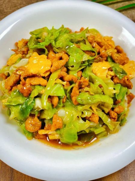 包菜炒肉怎么炒好吃_包菜炒肉的家常做法-第3张图片-山城妙识