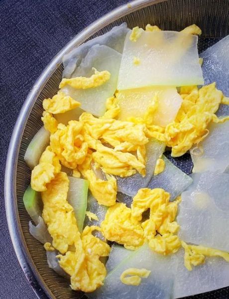 清炒冬瓜怎么做才好吃_清炒冬瓜需要焯水吗-第1张图片-山城妙识