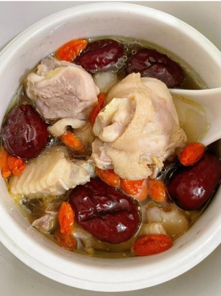 鸡肉炖汤怎么炖好喝_鸡肉炖汤的做法大全-第2张图片-山城妙识 鸡肉炖汤怎么炖好喝_鸡肉炖汤的做法大全-第2张图片-山城妙识