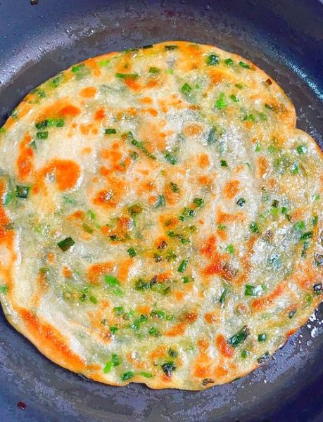 葱花饼怎么做才松软_葱花饼的家常做法-第2张图片-山城妙识