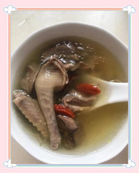 清蒸鸽子怎么做才鲜嫩_清蒸鸽子需要蒸多久-第2张图片-山城妙识