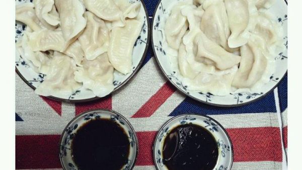 白菜香菇猪肉饺子馅怎么做_饺子馅怎么调才鲜嫩多汁-第3张图片-山城妙识 白菜香菇猪肉饺子馅怎么做_饺子馅怎么调才鲜嫩多汁-第3张图片-山城妙识