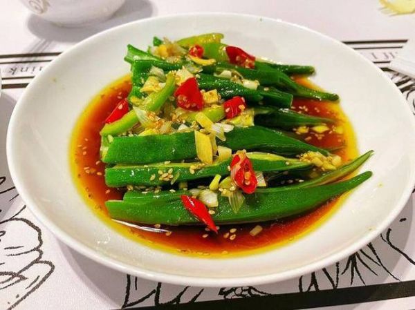 秋葵怎么炒好吃_秋葵凉拌要不要焯水-第1张图片-山城妙识