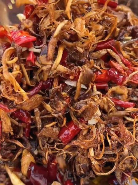 炸鸡枞油的做法_如何保存更久-第2张图片-山城妙识