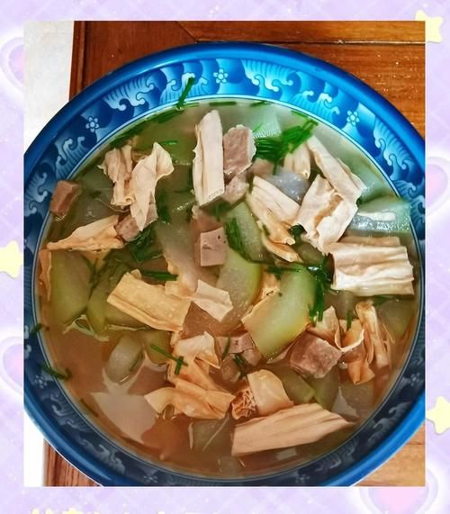 冬瓜豆腐汤怎么做_冬瓜豆腐汤热量高吗-第3张图片-山城妙识