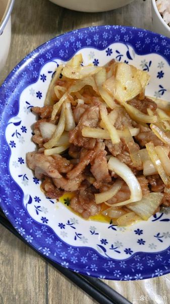 圆葱怎么炒好吃_圆葱的做法大全-第2张图片-山城妙识