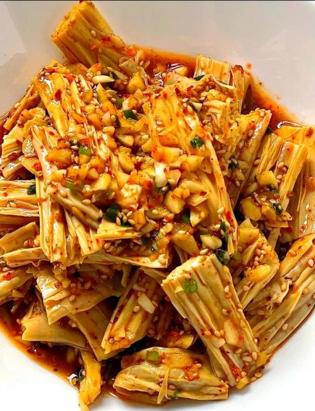 凉拌腐竹怎么做好吃_凉拌腐竹要不要焯水-第1张图片-山城妙识