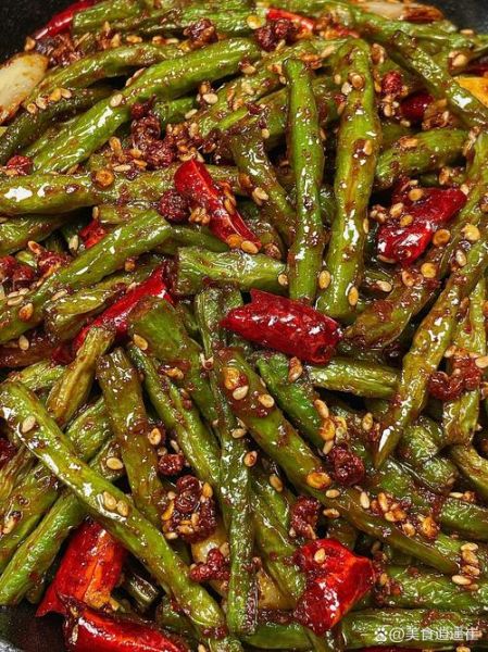 干煸豆角怎么做_干煸豆角需要焯水吗-第2张图片-山城妙识