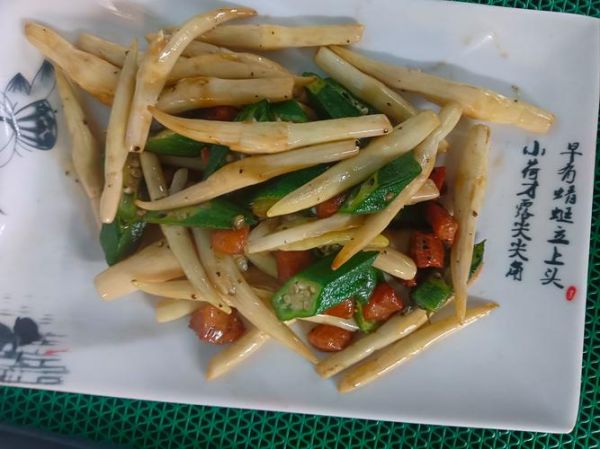 炒藕尖怎么炒才脆_藕尖焯水几分钟-第3张图片-山城妙识